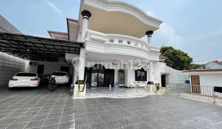 Dijual Rumah Mewah Siap Huni di Serpong Ada Kolam Renang | Rumah123