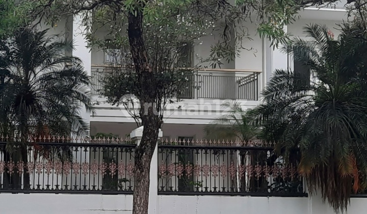 Rumah Murah Hoek 2 Lantai di Intercon ******** Jakarta Barat. | Rumah123