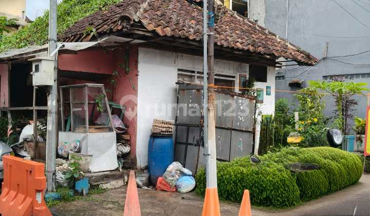 Dijual Rumah Hitung Tanah Sayap Lengkong | Rumah123