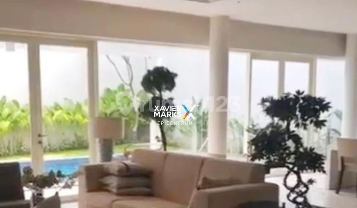 Disewakan Rumah Graha Family Furnished ada Private Pool | Rumah123