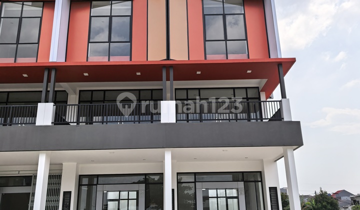 Ruko Summarecon Crown Bekasi 3lantai, Huk, Komersial, Brandnew | Rumah123