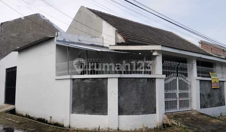 Disewakan Rumah di Tropodo Wt | Rumah123