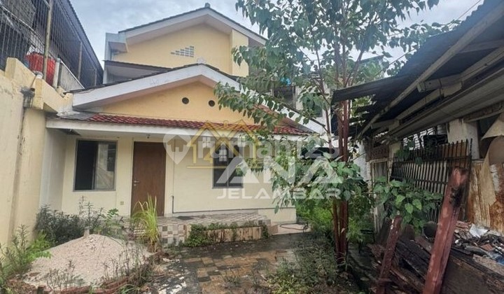 Ana Rumah Ngantong Uk Lt.341m di Jelambar | Rumah123