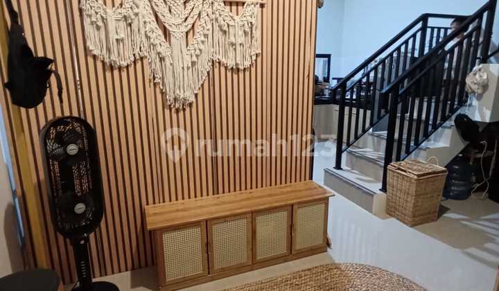 Rumah Full Furnished Strategis 2Kt Dekat Plaza Renon | Rumah123