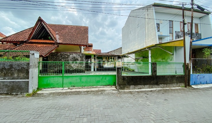 Rumah Second Strategis di Malioboro, Tanah 369 M2 di Gedong Kuning ...