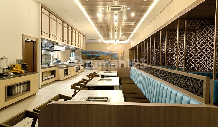 Prime Commercial Building Ex Restaurant 1,555 M² On Main Road By Pass ...