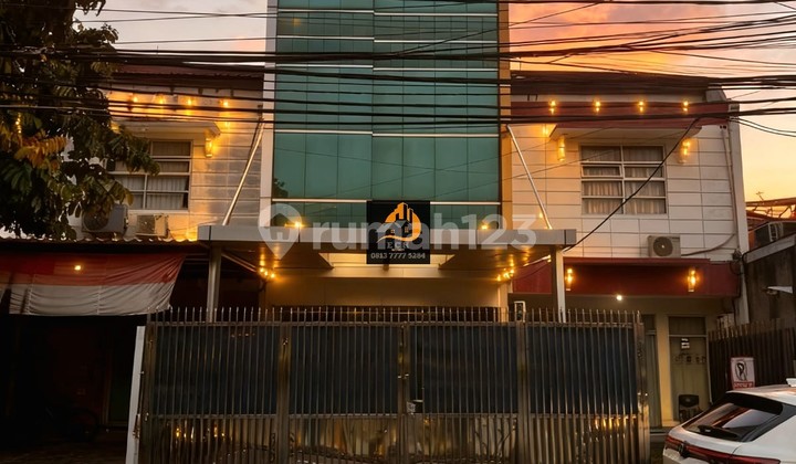 D26 Gedung Kantor Ada Lift 4,5 Lantai di Tebet Barat Jaksel | Rumah123