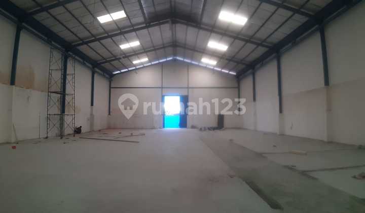 Sangat Rapi Siap Pakai. Ada Kanto 2 Lantai | Rumah123