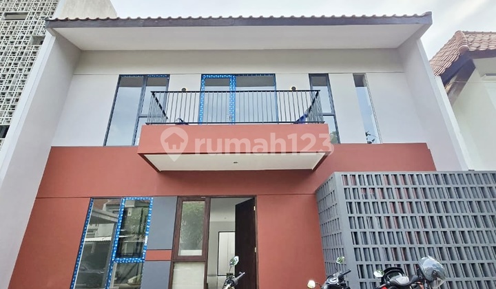 Rumah Brand New Baru Jadi Di Alam Sutera | Rumah123
