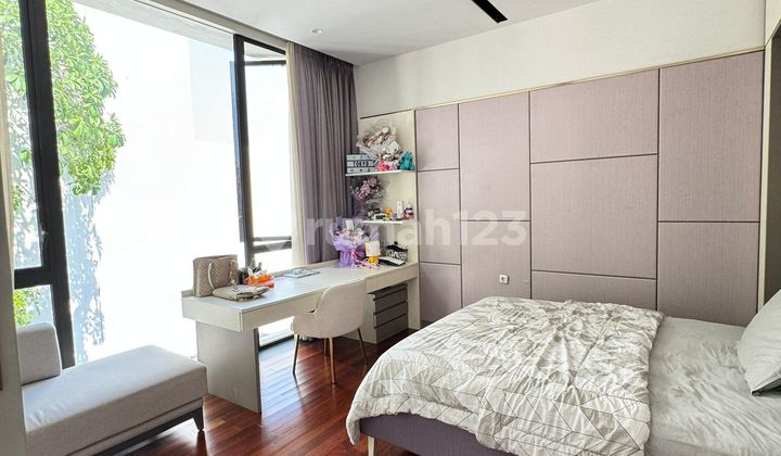 Rumah Dijual di Pantai Indah Kapuk, Jakarta Utara | Harga 2025