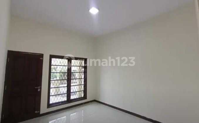 Rumah dengan Taman Disewa di Regol, Bandung | Terbaru 2023