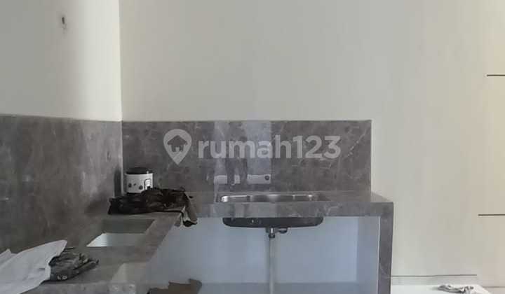 Rumah dijual di Citraland, Surabaya | rumah123.com