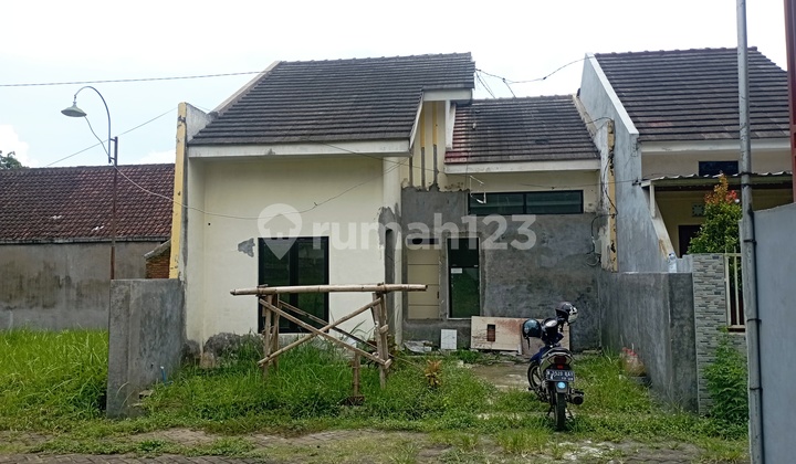 Rumah Buring Proses Renovasi Belakang Gor Ken Arok | Rumah123