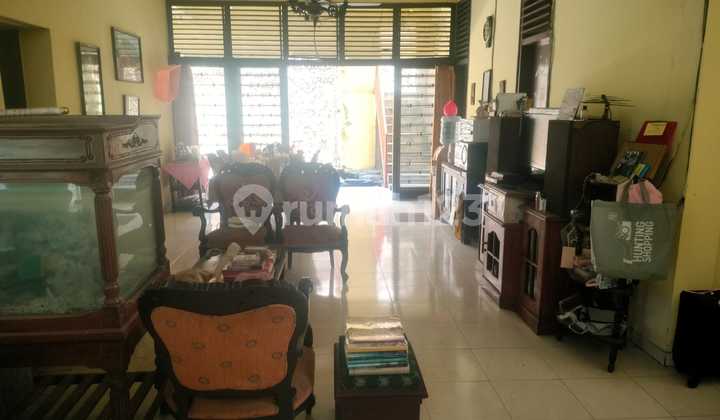 Rumah Asri Jalan Lebar Bebas Banjir Area Jl. Kramat, Jakarta Pusat ...