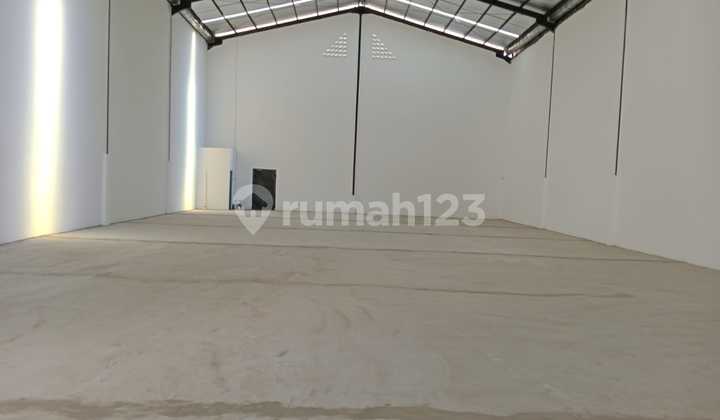 Gudang Teluk Naga , Pakuhaji, Lt 550 , Lb 45, 40 Feet, Hrg 250 Jt ...