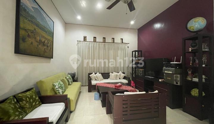 Villa Jual Lokasi Renon | Rumah123