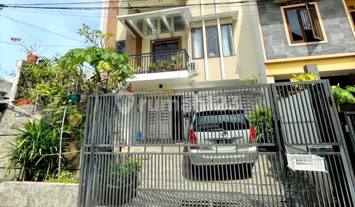 Rumah dengan Taman Dijual di Bojong Indah, Jakarta Barat | Terbaru 2023