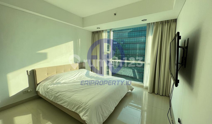 SHM 2 BR Private Lift Pet Friendly Infinity ERI PROPERTY Kemvil | Rumah123