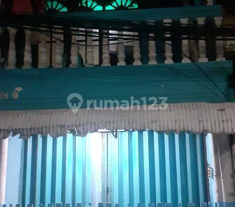 Kios Usaha Jembatan Besi Akses Mobil | Rumah123