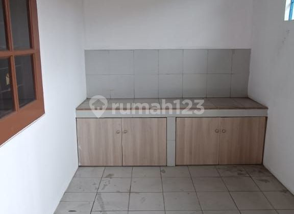 Rumah dengan Kolam Renang Dijual di Batu Ceper, Tangerang | Terbaru 2023