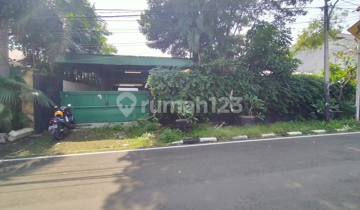 Rumah Dijual di Menteng Atas, Jakarta Pusat | Harga Terbaru 2023