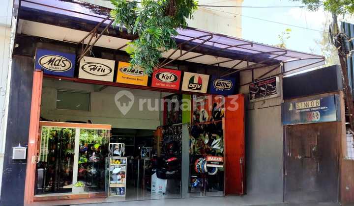 Ruang Usaha Bagus Dan Strategis Pinggir Jalan Dr Radjiman Solo | Rumah123