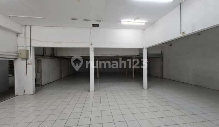 Ruang Usaha Strategis Siap Pakai di Serengan Solo | Rumah123