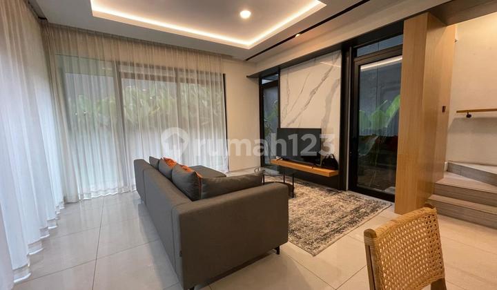 Rumah Bagus Furnished Kota Baru Parahyangan Nayapati | Rumah123