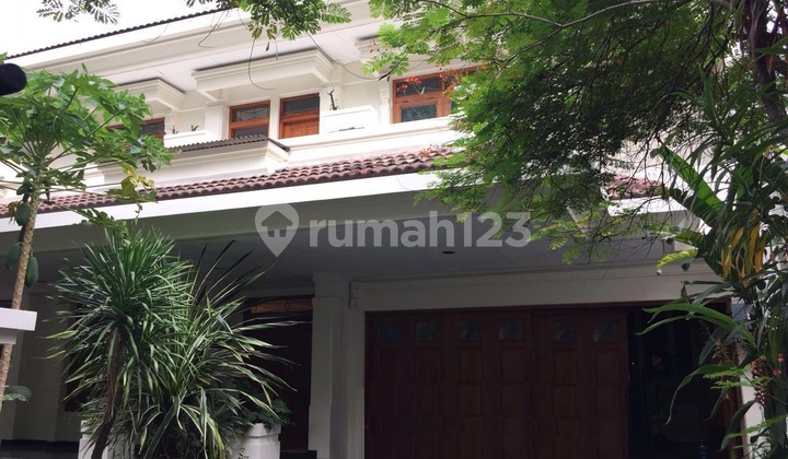 Rumah dengan Kolam Renang Dijual di Scbd, Jakarta Selatan | Terbaru 2023