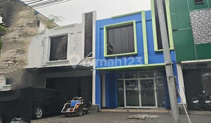 2-Story Shop House on Main Road Near Sidoarjo City Market | Rumah123
