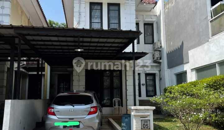 Rumah dengan Taman Dijual di Cibubur, Bogor | Terbaru 2023