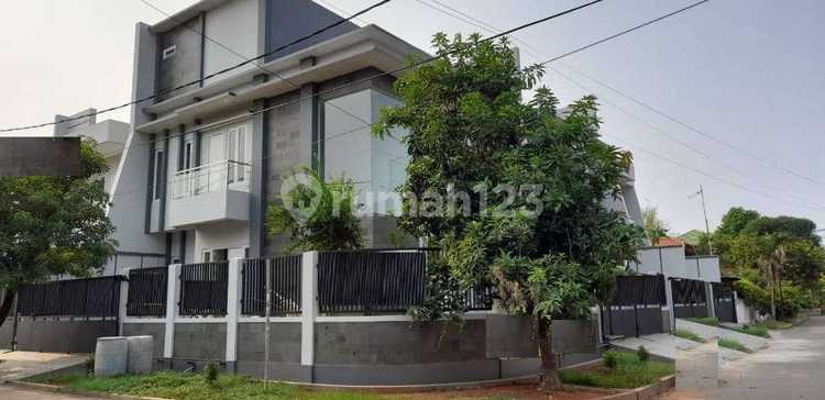 Rumah dijual di Pulomas | rumah123.com
