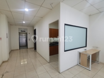 Ruko Business Park Kebon Jeruk, Ada Lift, 5 Lantai! Hadap jalan Utama ...