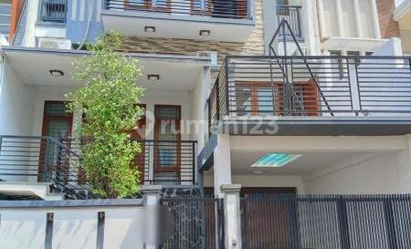 Rumah Dijual di Palmerah, Jakarta Barat | Harga Terbaru 2024