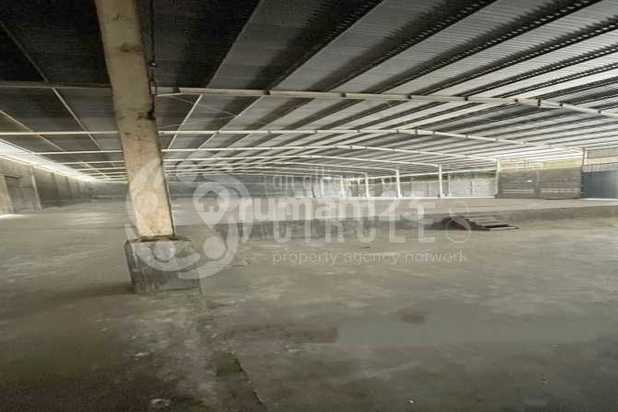 TINGGI PINTU MASUK 4,5METER, GUDANG KONSTRUKSI BAJA DI KATAPANG BANDUNG ...