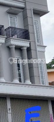 DI RUKO 3 LANTAI YANG MASIH BARU COCOK UNTUK PERKANTORAN,INDOMARET ...