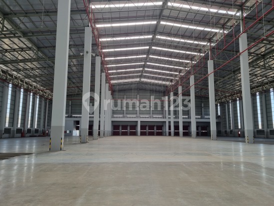 GUDANG MODERN SIAP PAKAI DI PERBATASAN SURABAYA - GRESIK, DEKAT ...