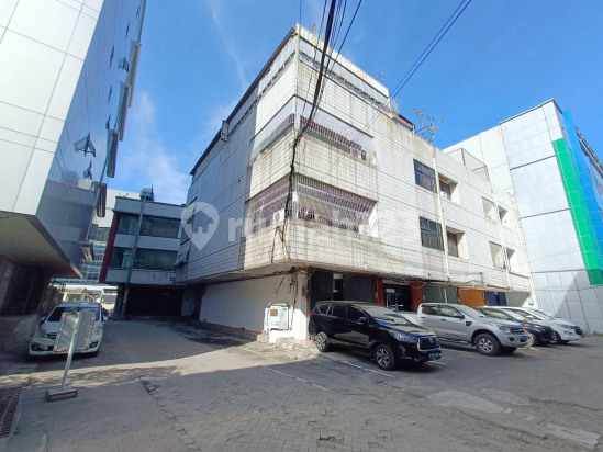 Ruko Hoek Lokasi Di Tengah Kota, Strategis, Harmoni Plaza, Luas 6x18m2 ...