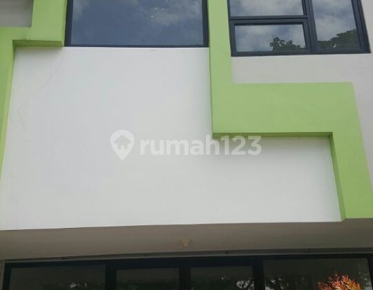 Sewa Ruko di Lippo Cikarang, Cikarang | rumah123.com