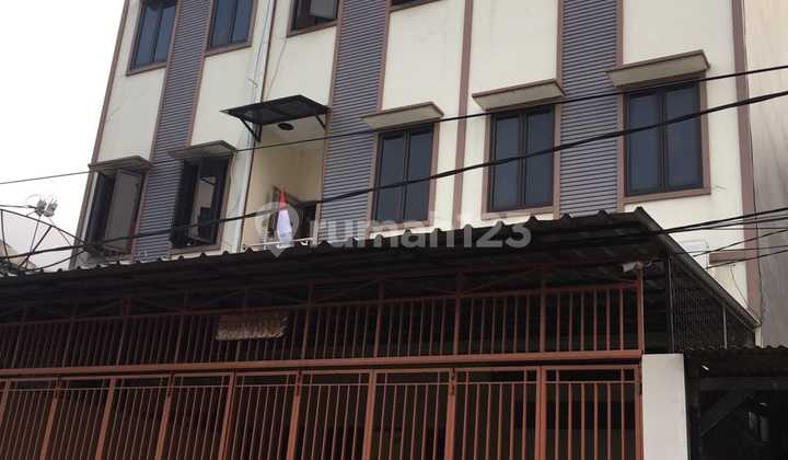 Ruko Dijual di Jelambar, Jakarta Barat | Lokasi dan Harga Terbaik - Hal 61