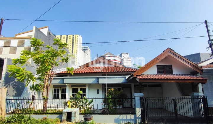 Sewa Rumah Tahunan di Kedung Baruk | Harga Terbaru